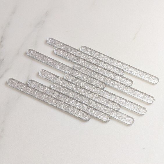 Palitos Sticks Glitter Plata x 25 unidades 7,5cm - PauCakes Argentina