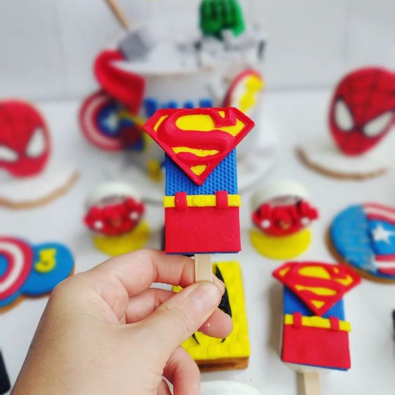 Molde de Silicona Superman - PauCakes Argentina