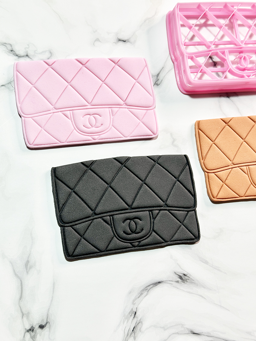 Cortante Cartera Mano Chanel - PauCakes Argentina